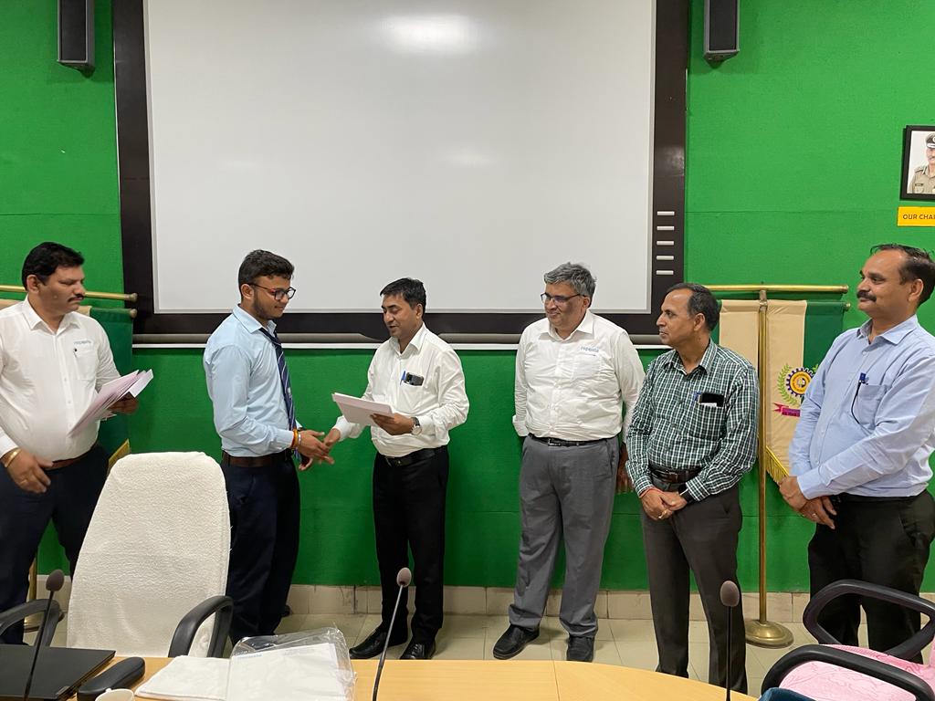 Rustamji Institute of Technology